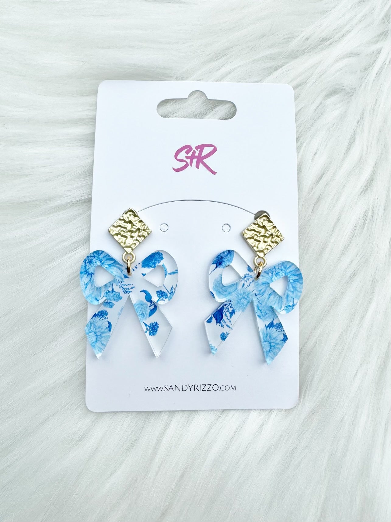 Collections – Sandy + Rizzo