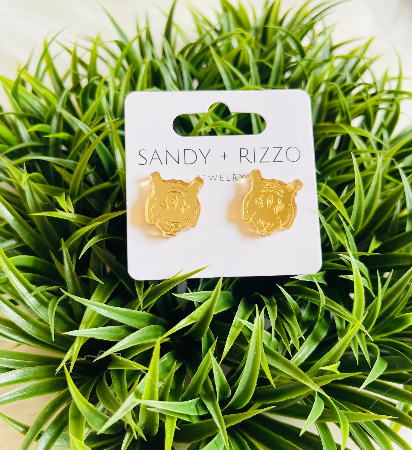 Small Golden Tiger Stud – Sandy + Rizzo